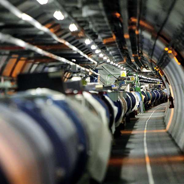 SWITZERLAND CERN 2 – சொல்வனம் | இதழ் 352 | 12 அக் 2025