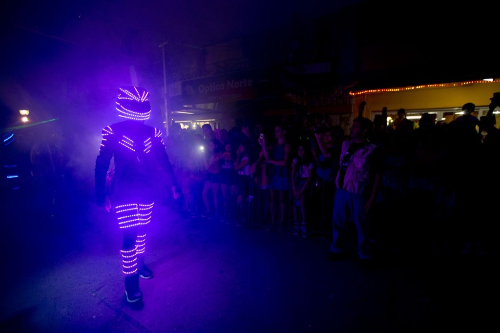 alien_festival – சொல்வனம் | இதழ் 355 | 23 நவ 2025